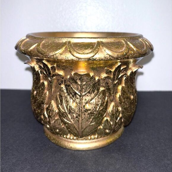Accents | Vintage Cbk Ltd Gold Resin Pot Cache Pot | Poshmark